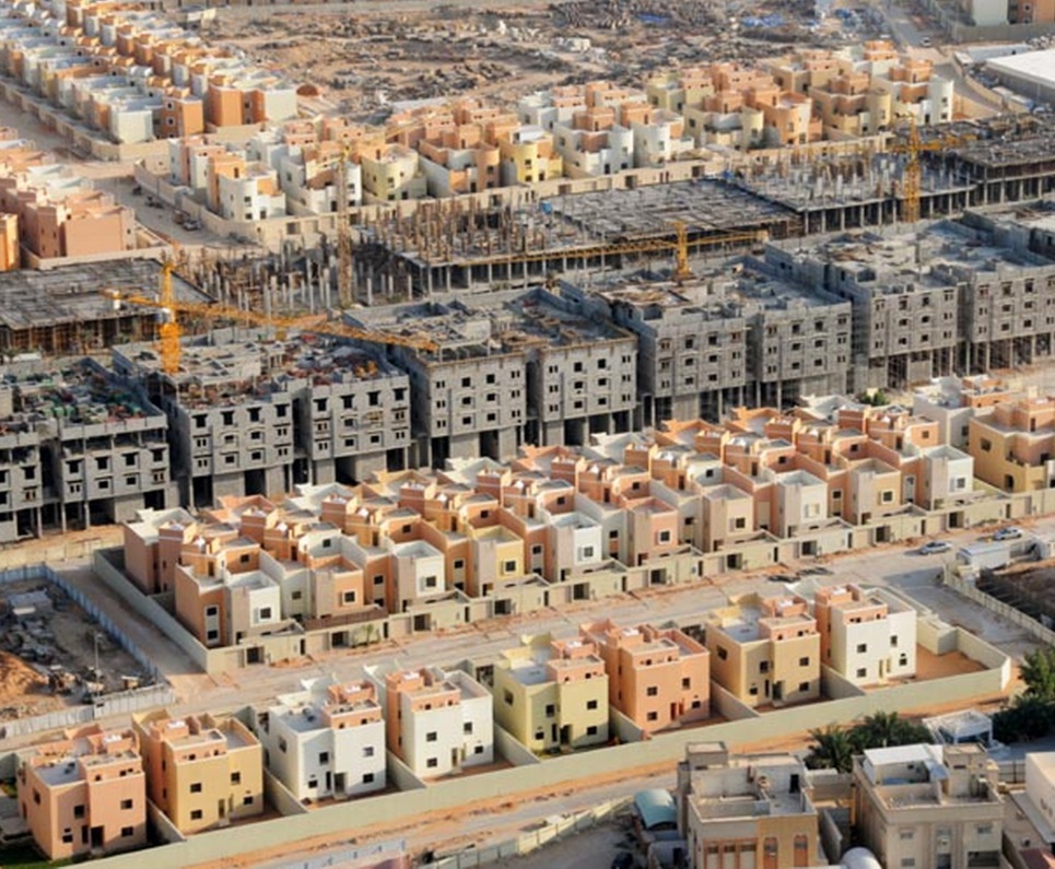 Saudi housing ministry offers 12,800 units today